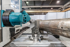 The PAMA milling machine model Speedmill 2000 - Machinery and Workings ...